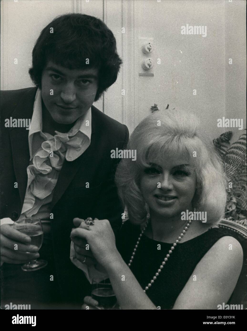 Oct. 10, 1968 - Diana Dors shows her engagement ring as she poses with ...