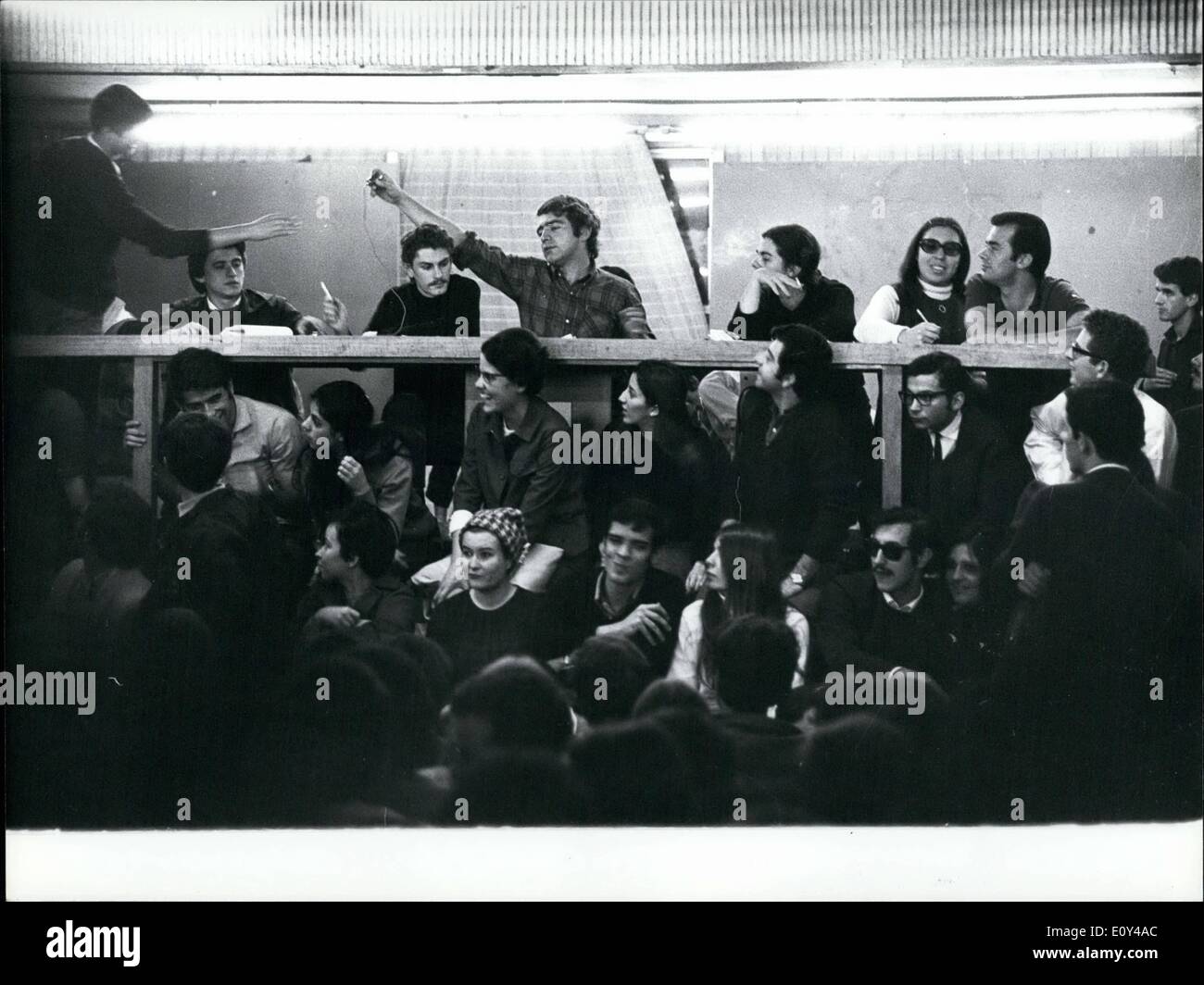 Oct. 10, 1968 - Brazil : Sao Paulo university, student meeting Stock ...