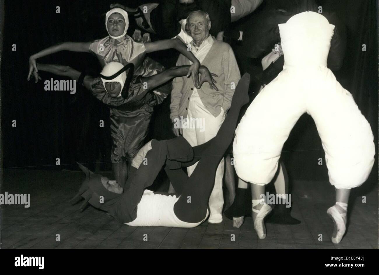 Untiring hi-res stock photography and images - Alamy