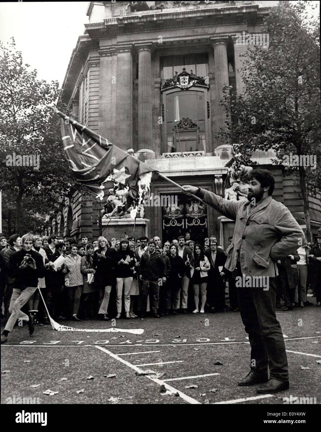 Oct. 27, 1968 - Thousands of students take part in today's Anti-Vietnam ...