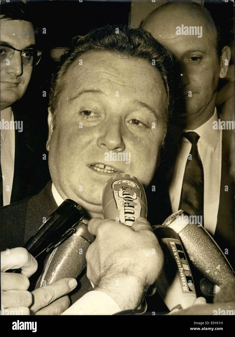 Dec. 03, 1968 - French Trade Union Leaders See P.M. on Economic ...