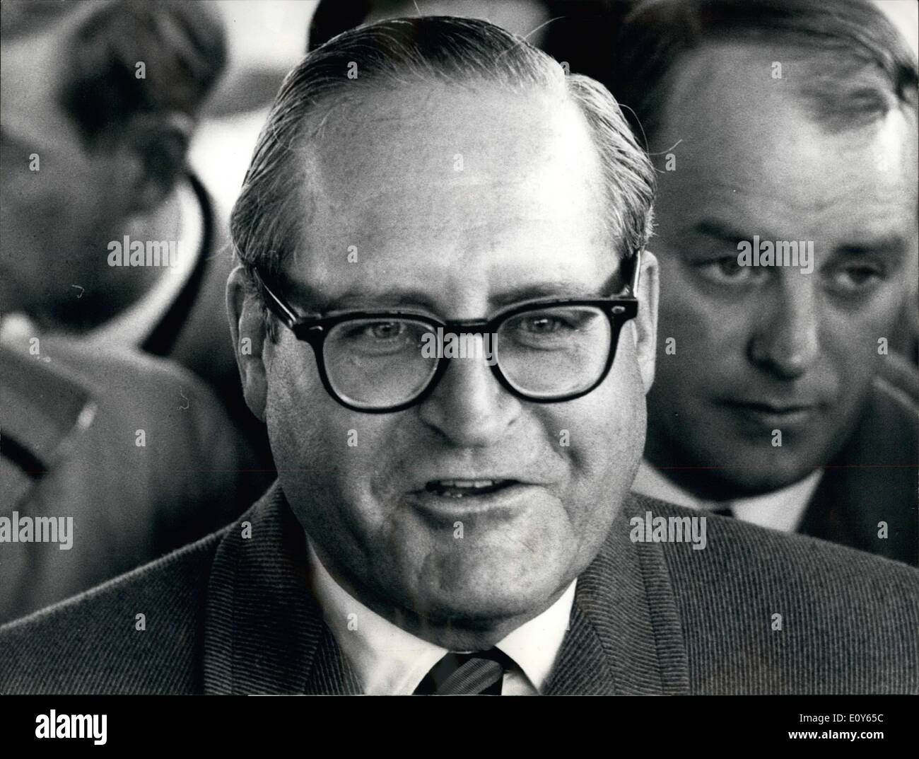 Disarmament conference geneva hi-res stock photography and images - Alamy