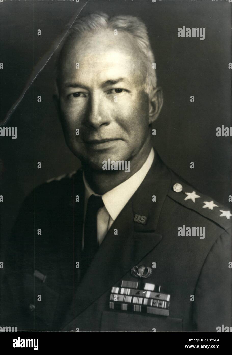 Mar. 03, 1969 - Shape: General Goodpaster takes over; General Andres ...
