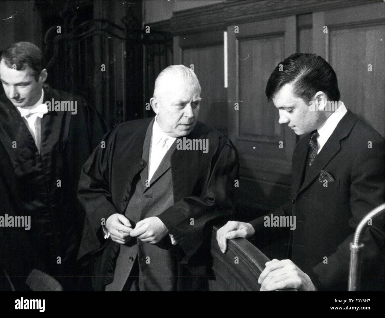 Mar. 03, 1969 - Trial against assailant of Rudi Dutschke: On 4th March ...