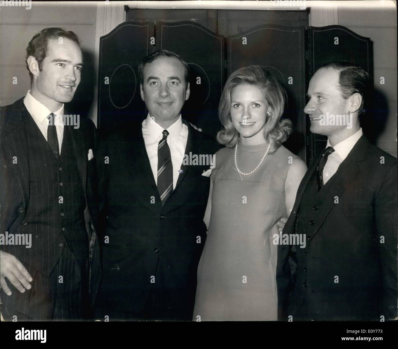 Robert maxwell pergamon press High Resolution Stock Photography and ...