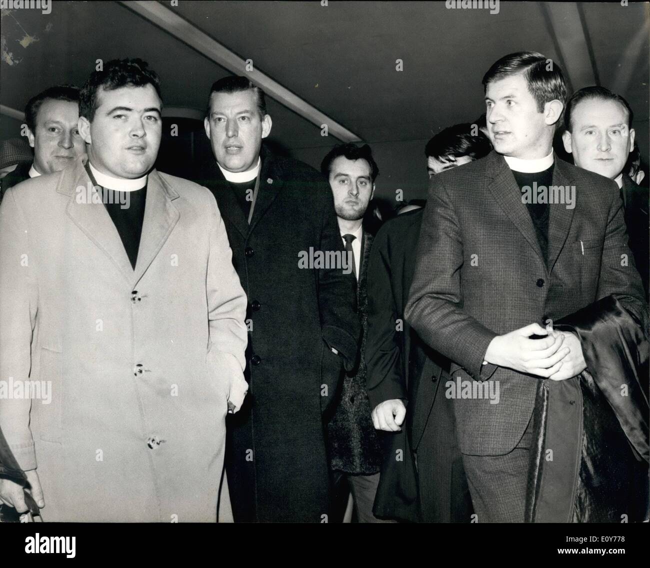 Rev ian paisley who hi-res stock photography and images - Alamy