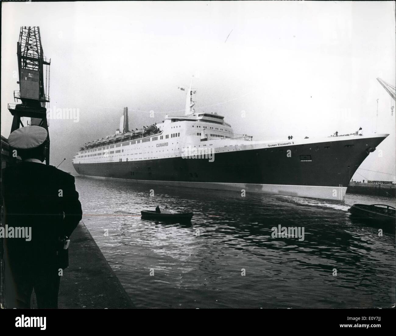 Queen elizabeth terminal hi-res stock photography and images - Alamy