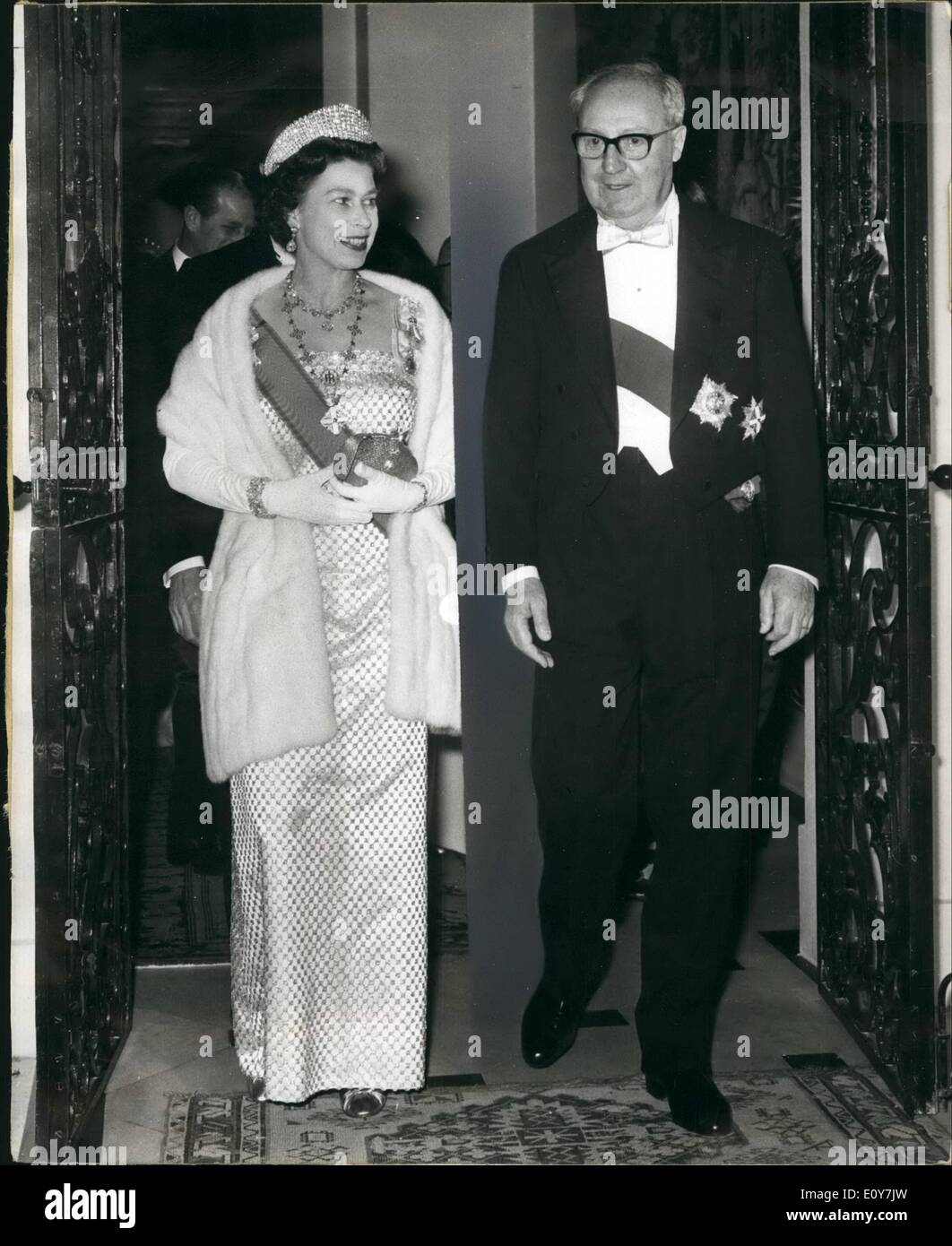 Apr. 04, 1969 - President Saragat Gives Banquet For Queen. President ...