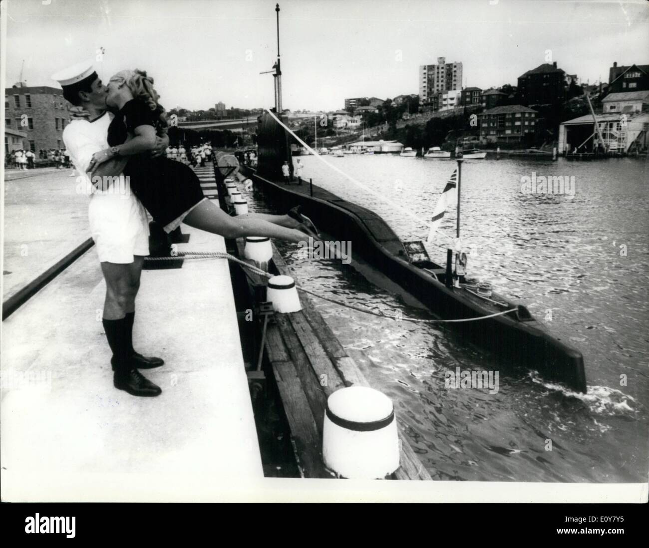 Jan. 01, 1969 - Exit the Royal Navy - flying the jolly roger: Flying ...