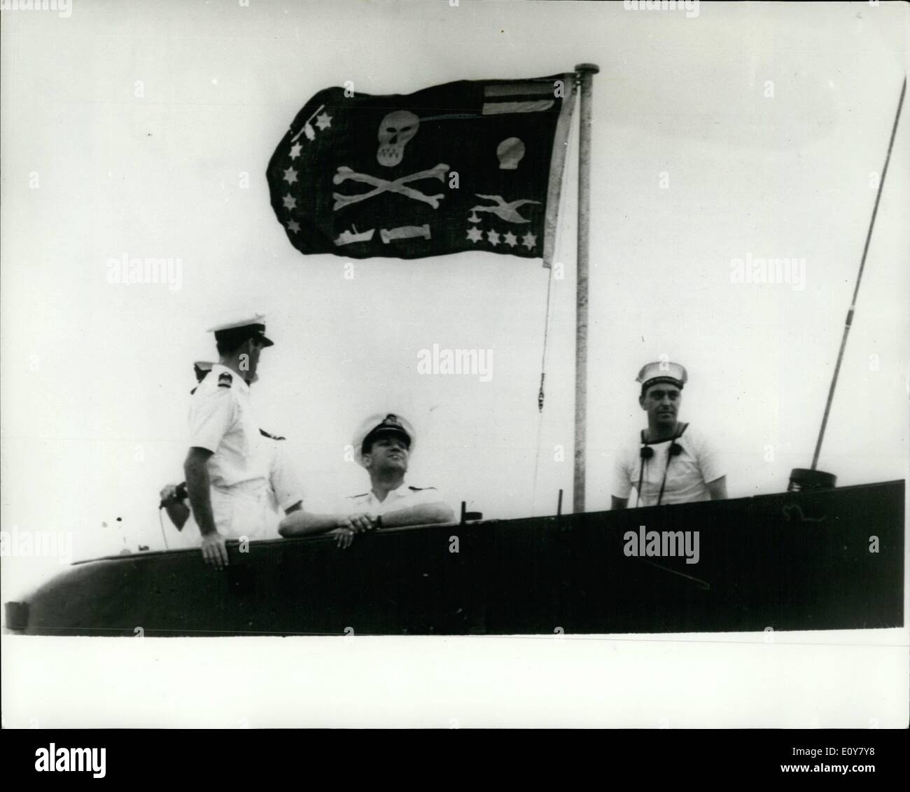 Jolly rogers hi-res stock photography and images - Alamy