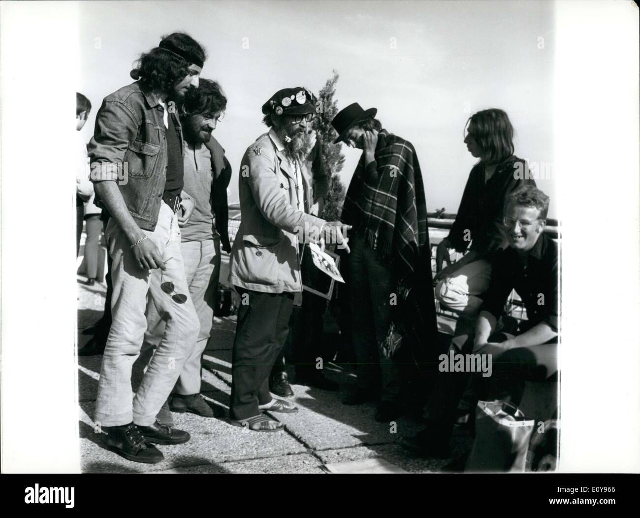 Hippies 1969 hi-res stock photography and images - Alamy