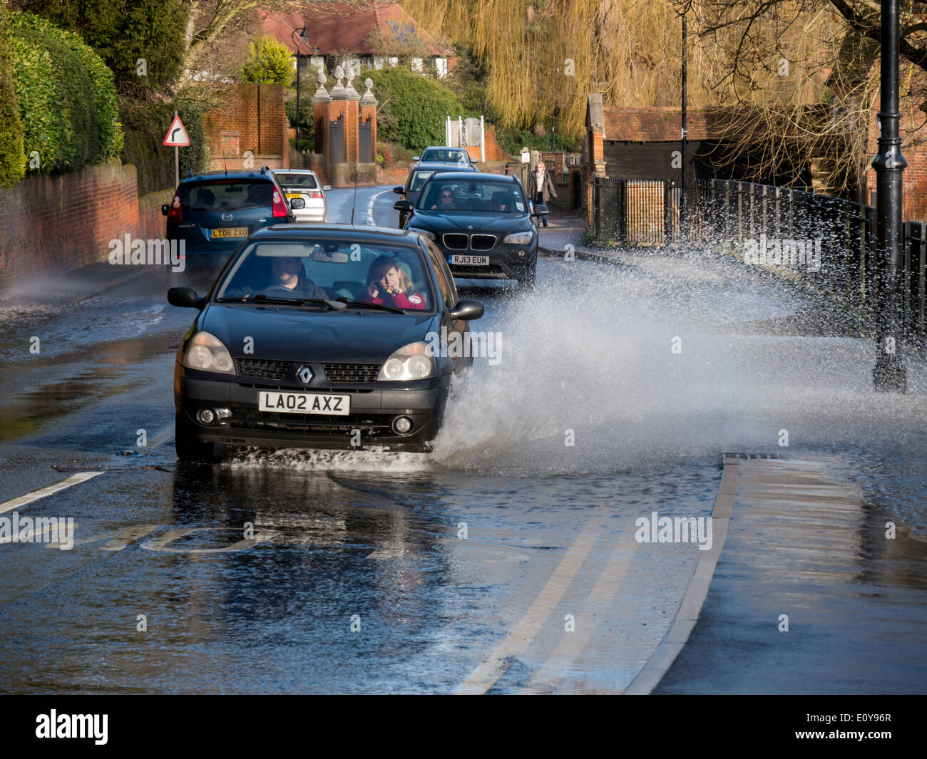 Uk water splash hi-res stock photography and images - Alamy