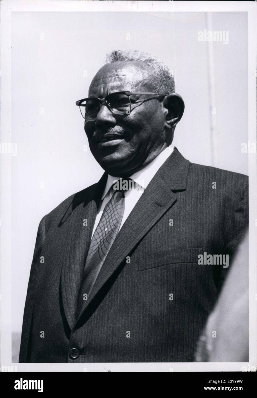 1969 sudan pres ismail el azhary hi-res stock photography and images ...