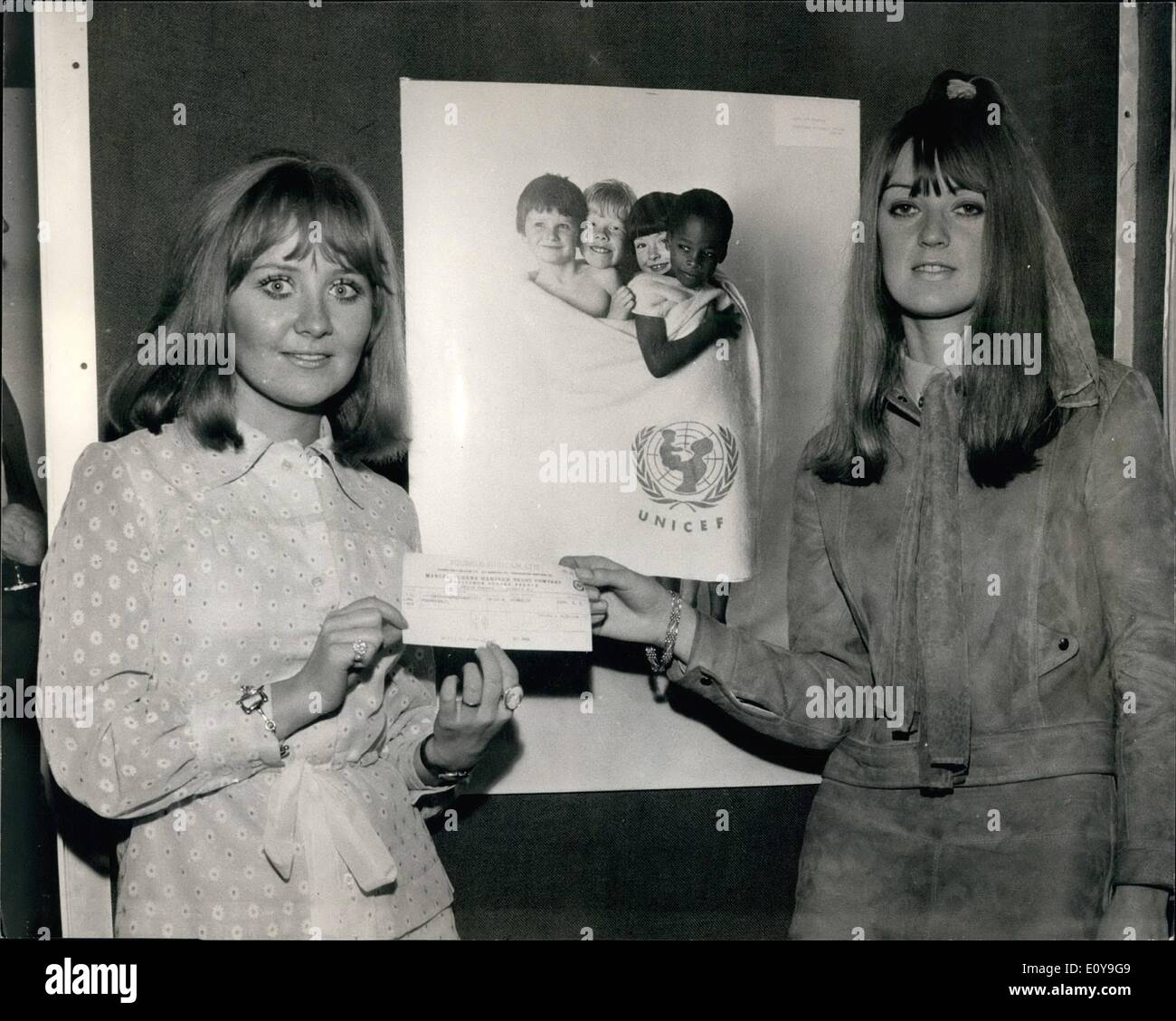 20 year old carol ann venables hi-res stock photography and images - Alamy