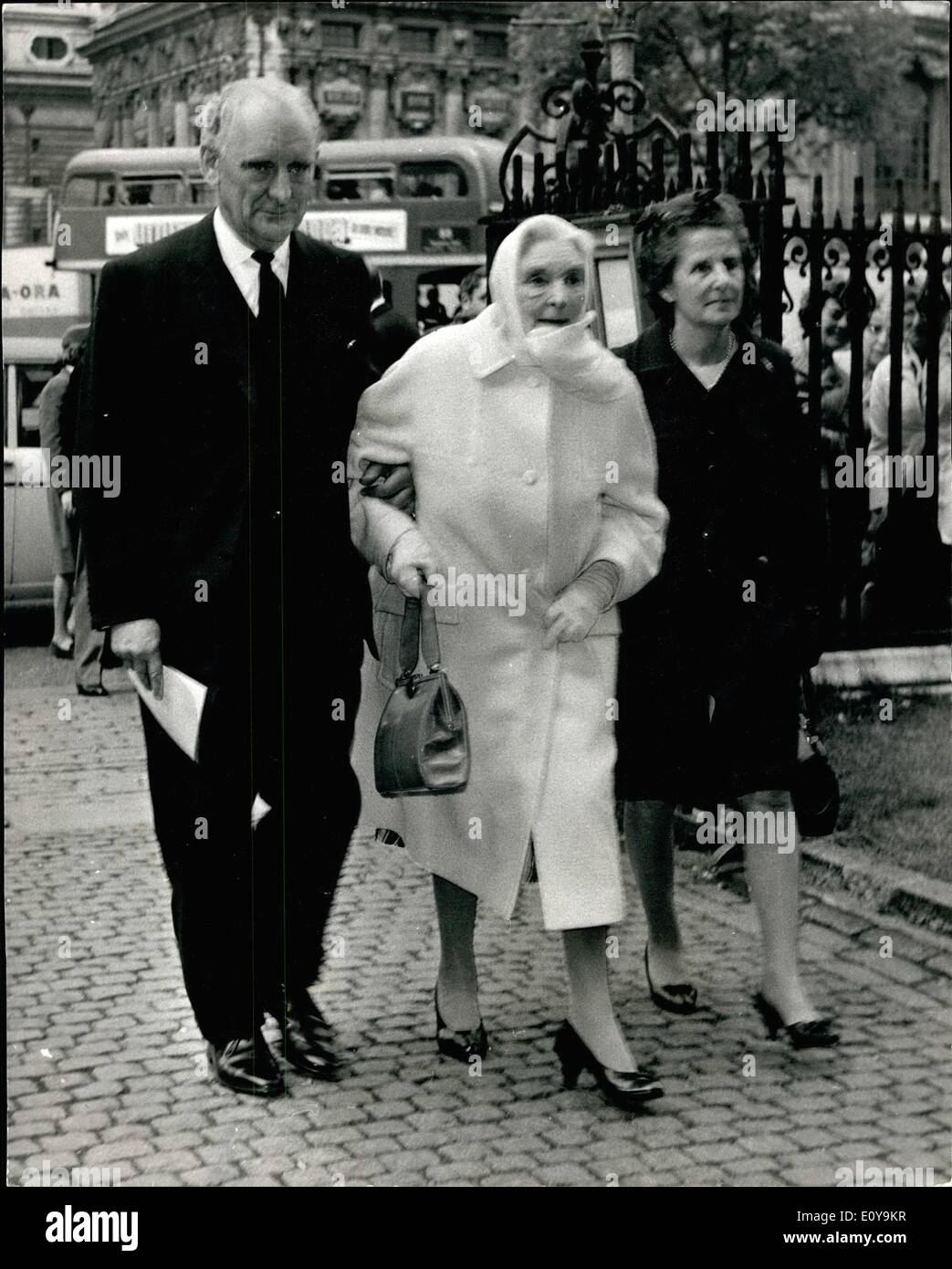 Jun. 06, 1969 - Sir Lewis Casson Memorial Service At The Abbey: A ...