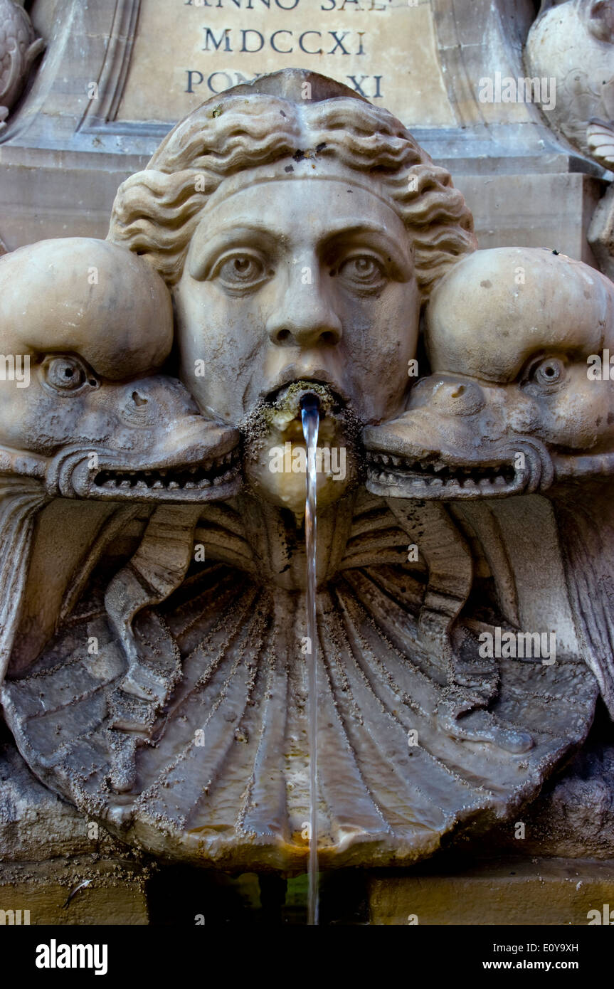 europe, italy, rome, piazza navone gargoyle Stock Photo - Alamy