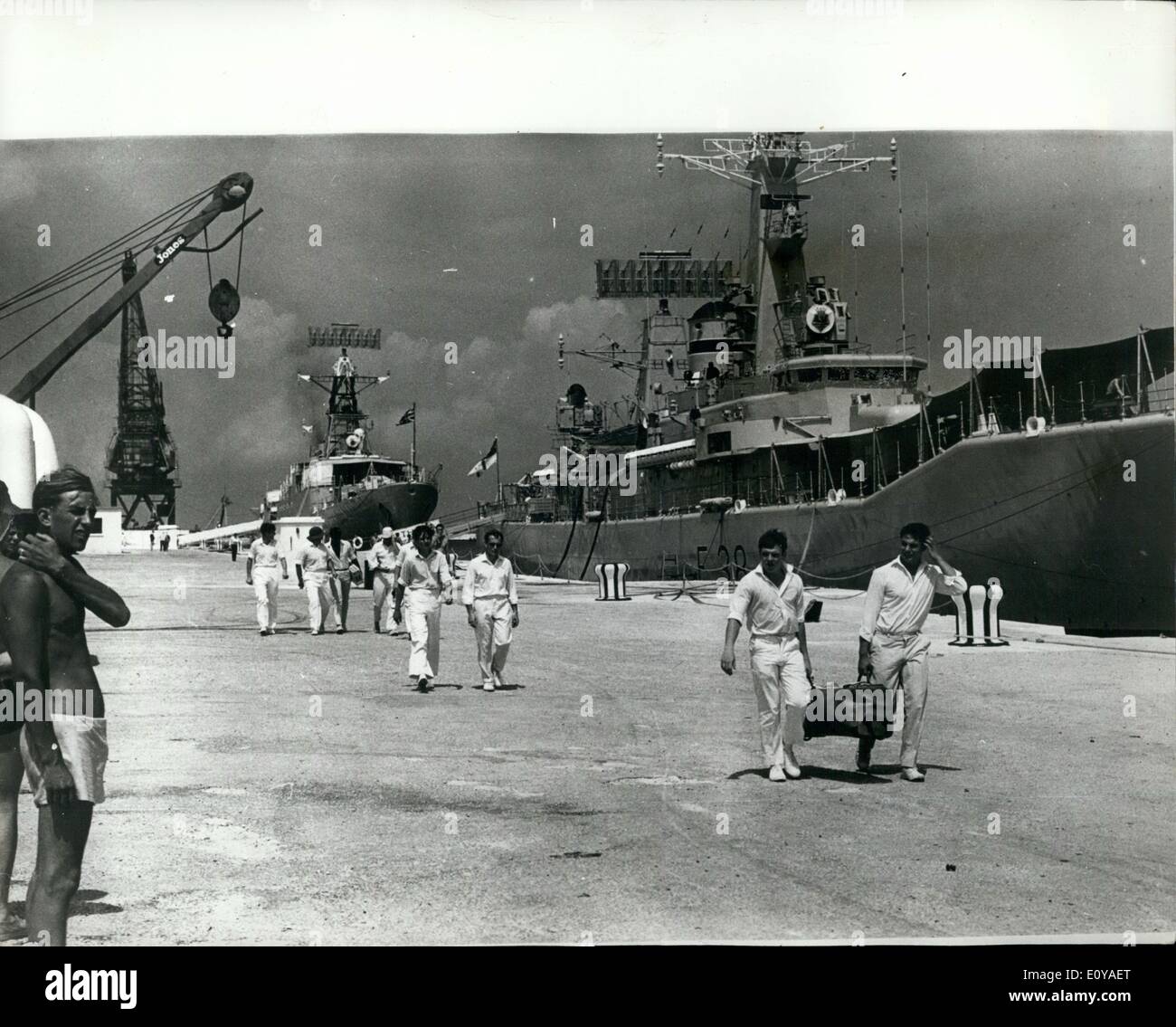 Jul. 07, 1969 - Commandos Relax In Bermuda: First official picture from ...