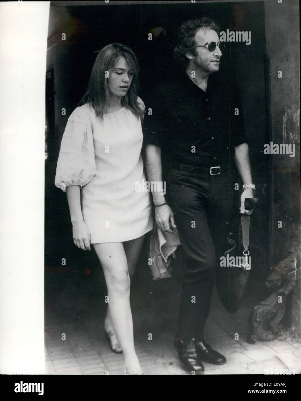 Jul. 07, 1969 - Peter Sellers and step-daughter of Lord Mancroft ...