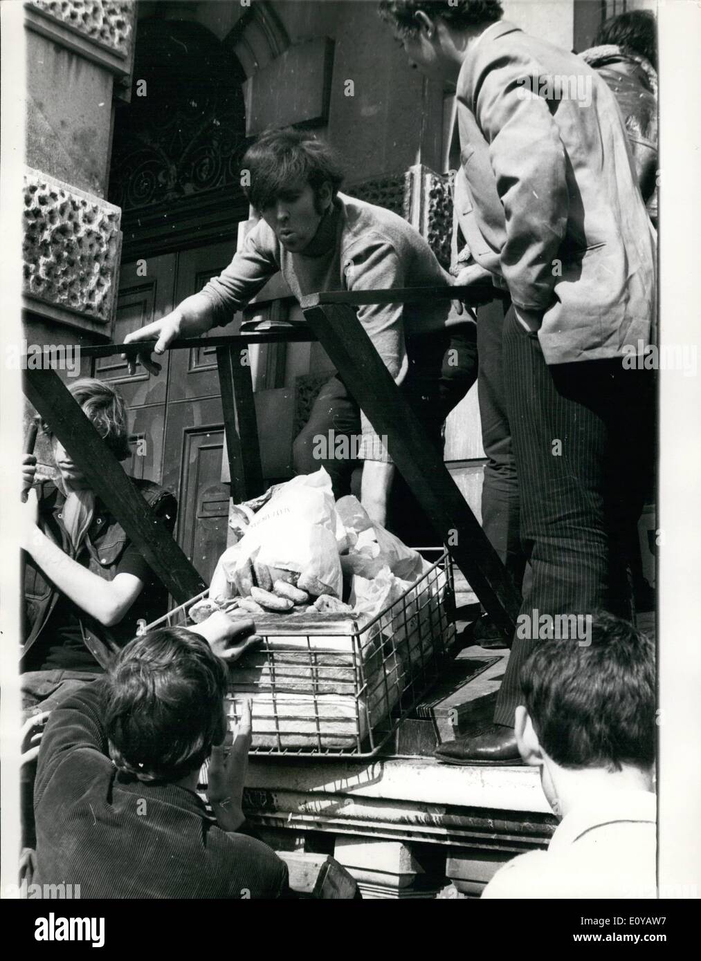 20 september 1969 hi-res stock photography and images - Alamy