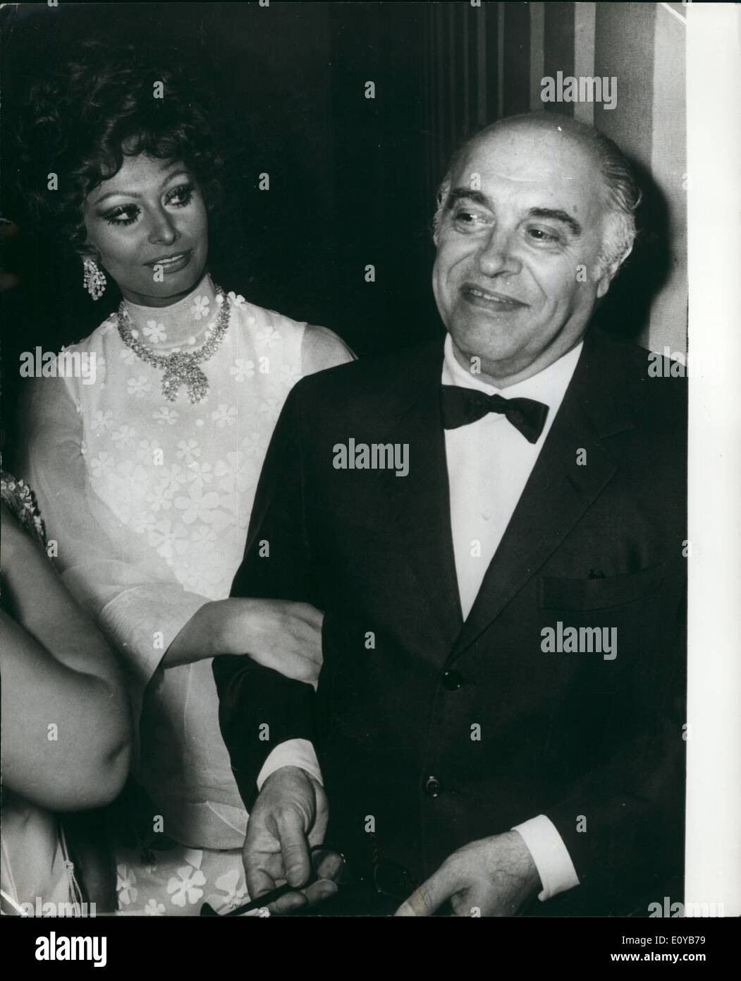 Oct. 10, 1969 - Sophia Loren attends the gala premiere of the film ...