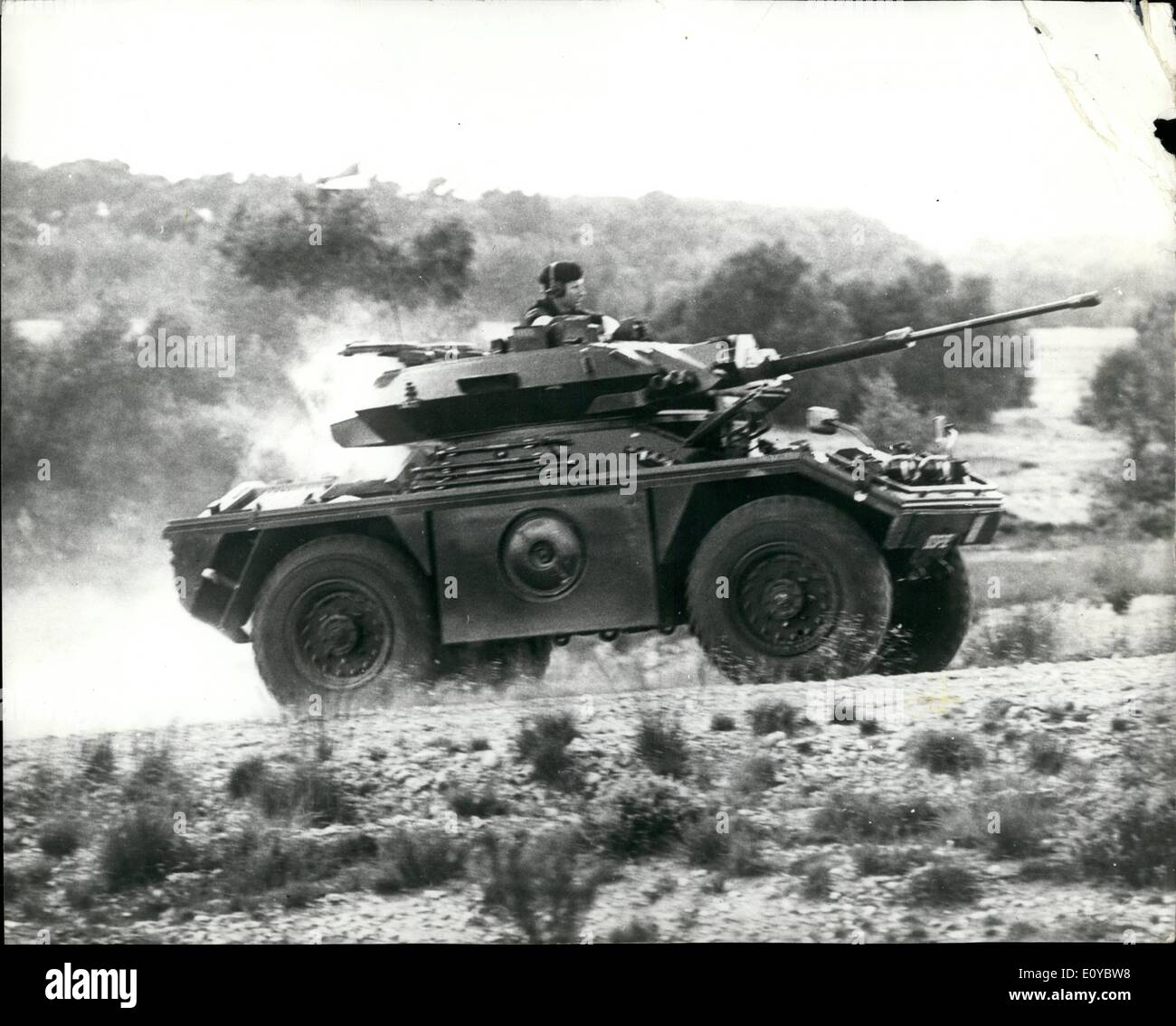 The new fox combat reconnaissance vehicle hi-res stock photography and ...