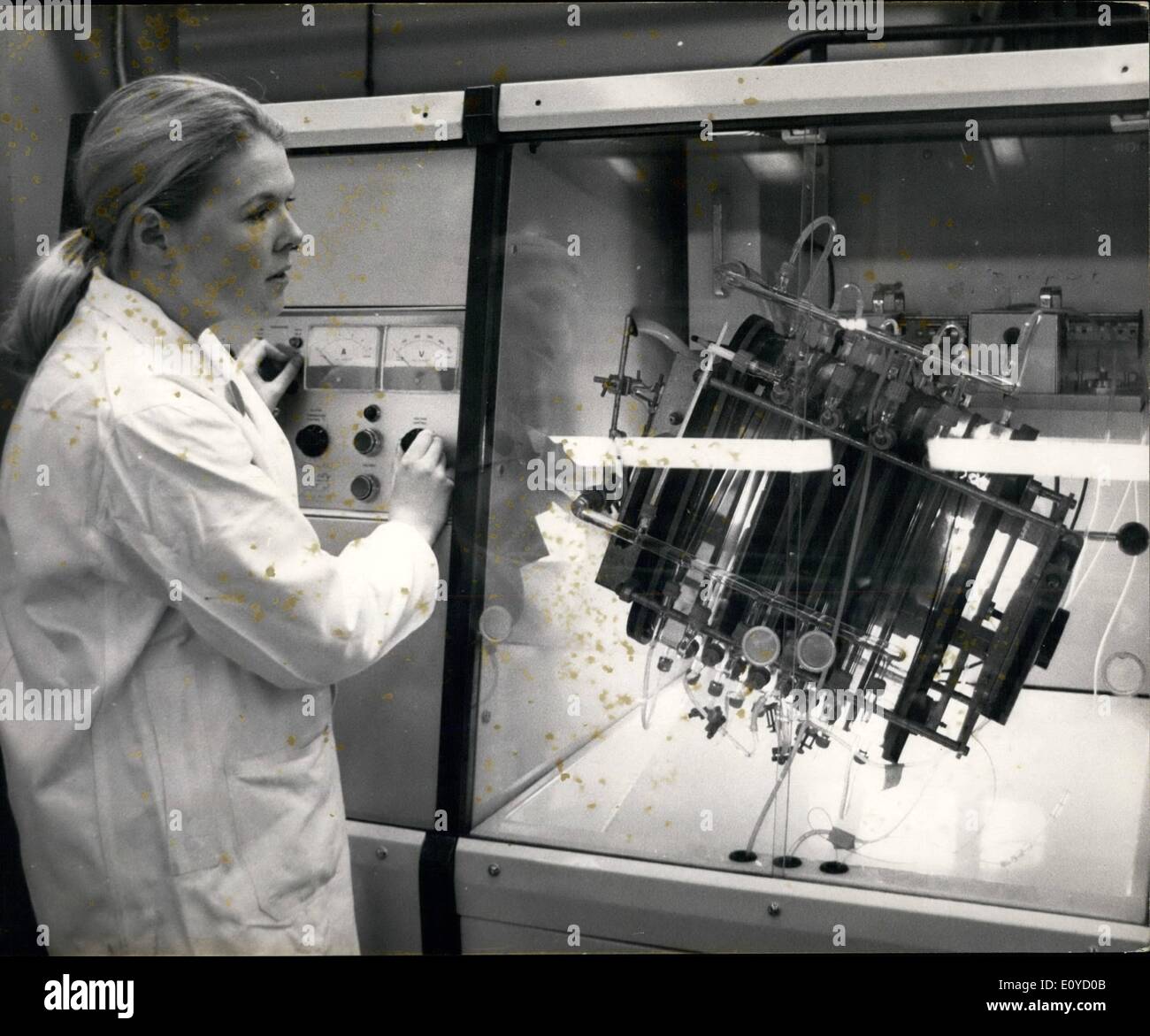 Enzyme technology hi-res stock photography and images - Alamy