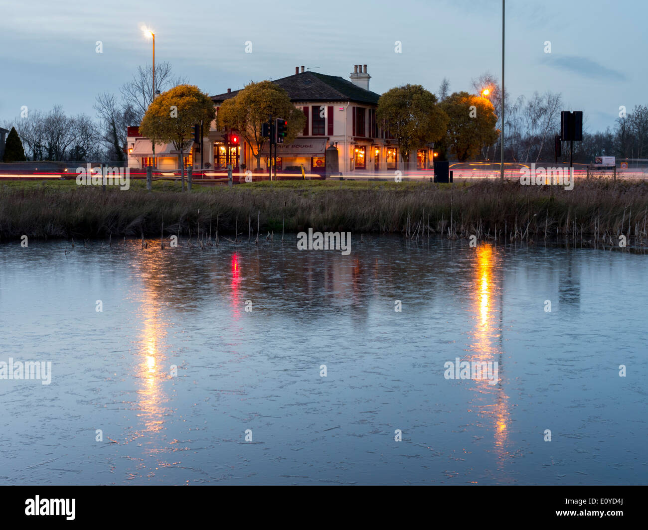 europe, UK, England, Surrey, Esher cafe winter Stock Photo - Alamy