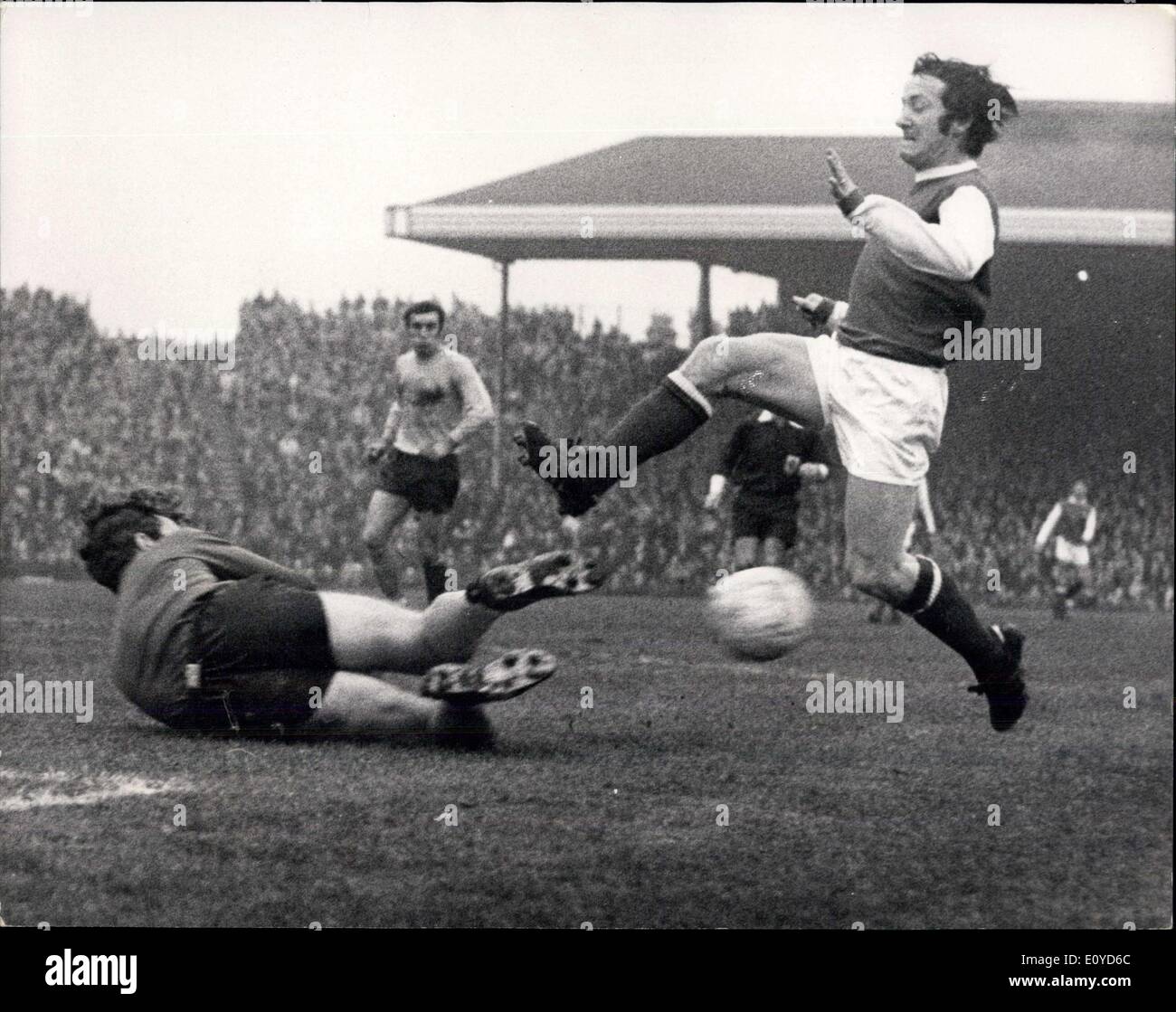 George armstrong arsenal hi-res stock photography and images - Alamy