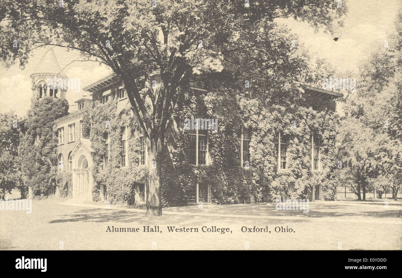 Alumnae hi-res stock photography and images - Alamy