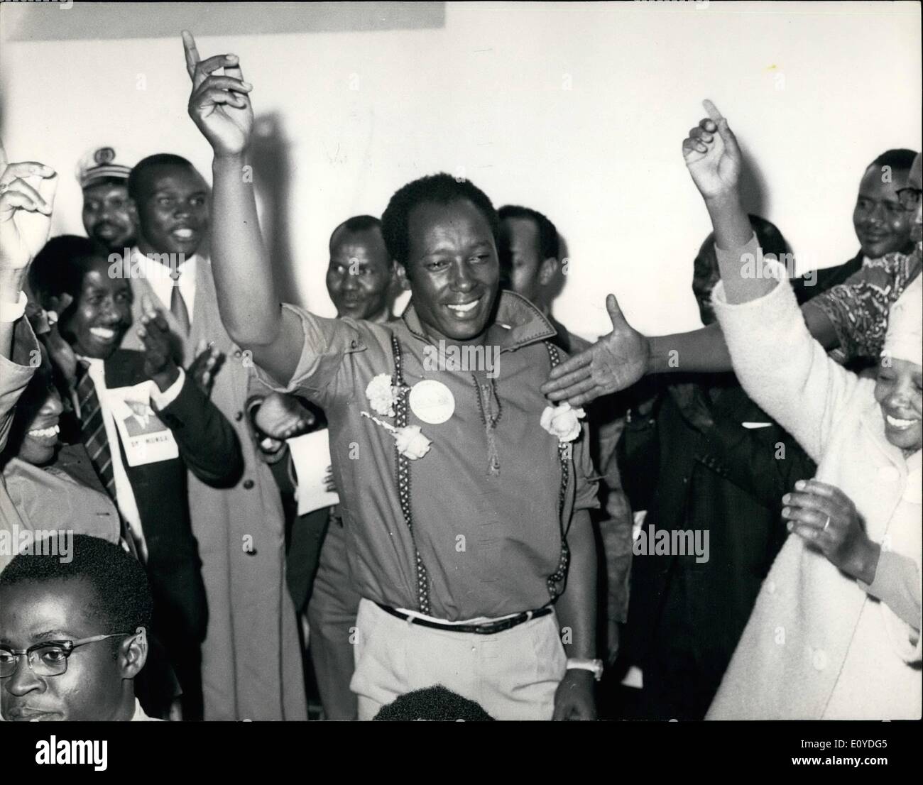Dec. 12, 1969 - Smiling Dr Mungai is seen waving his hand showing Kanu ...