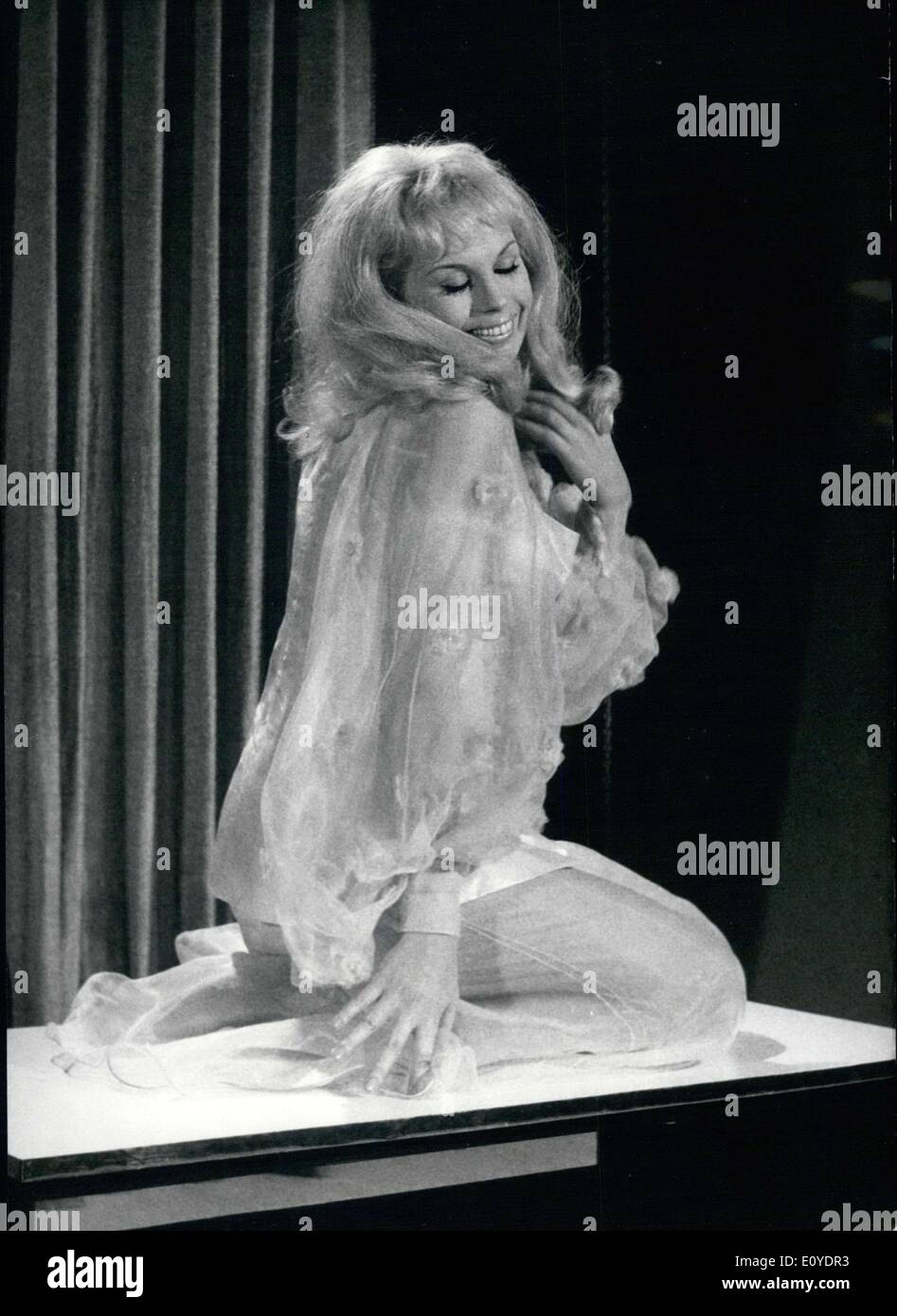 Dec. 16, 1969 - Actress Barbara Valentin in Television Movie ''Computer ...