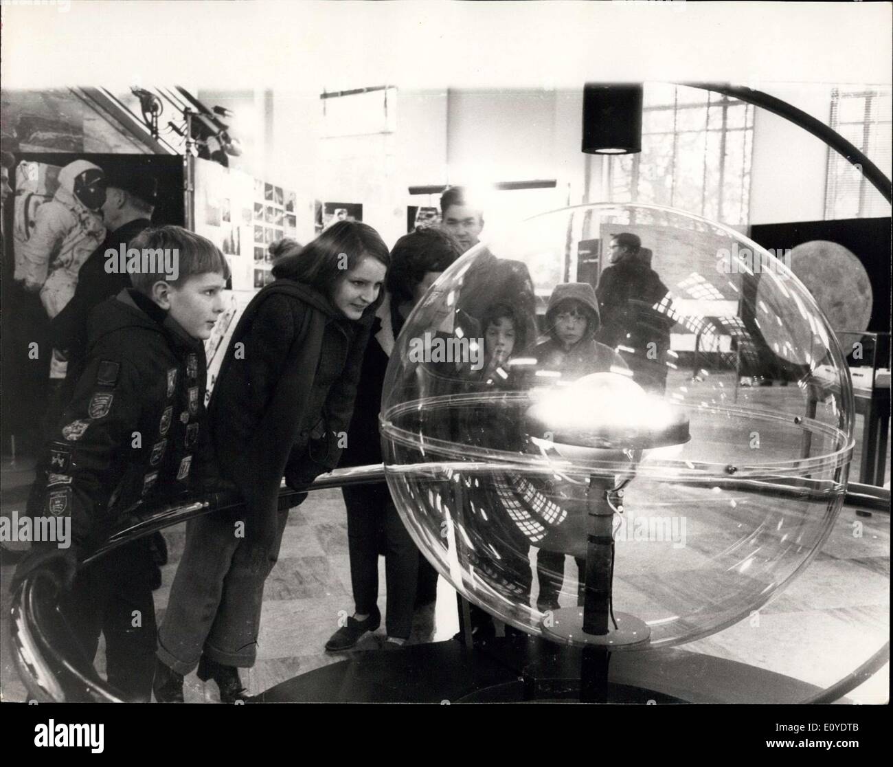 Dec. 29, 1969 - Moon Rock Displayed At The Geological Museum: Young ...