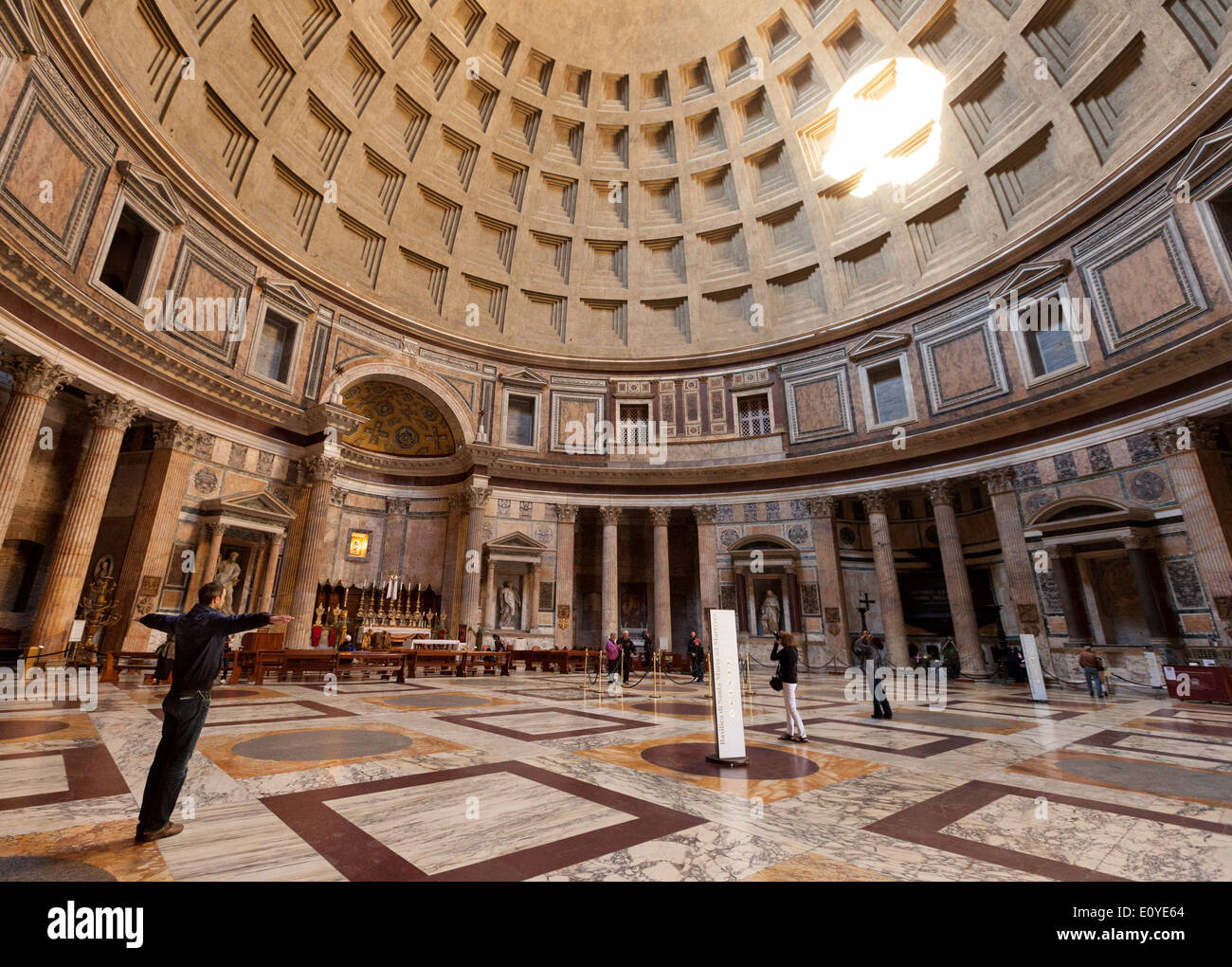 Pantheon interior hi-res stock photography and images - Alamy