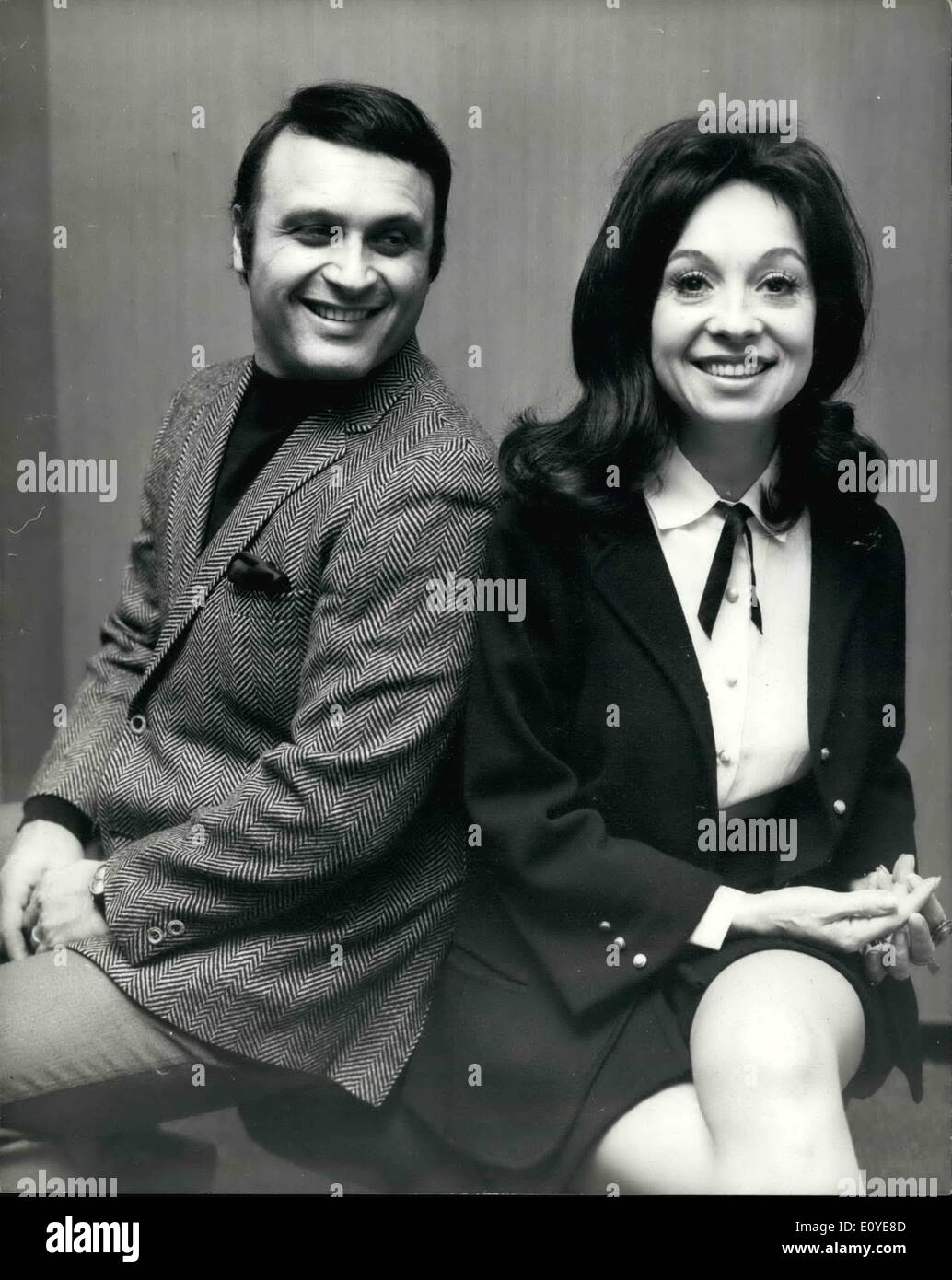 Jan. 01, 1970 - Recording Stars Nino Temp and April Stevens in London ...