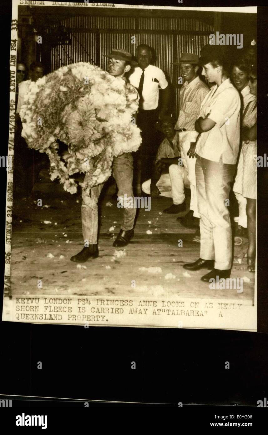 Apr. 04, 1970 - Princess Anne Sees Newly Shorn Fleece: Picture Shows ...