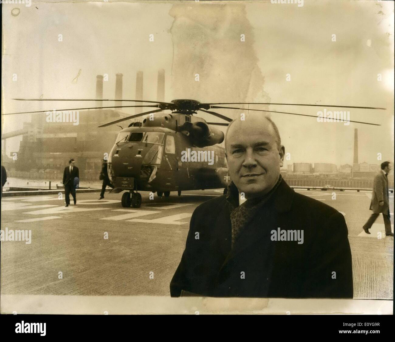 Apr. 04, 1970 - Demonstration Helicopter Flight from London to Paris ...