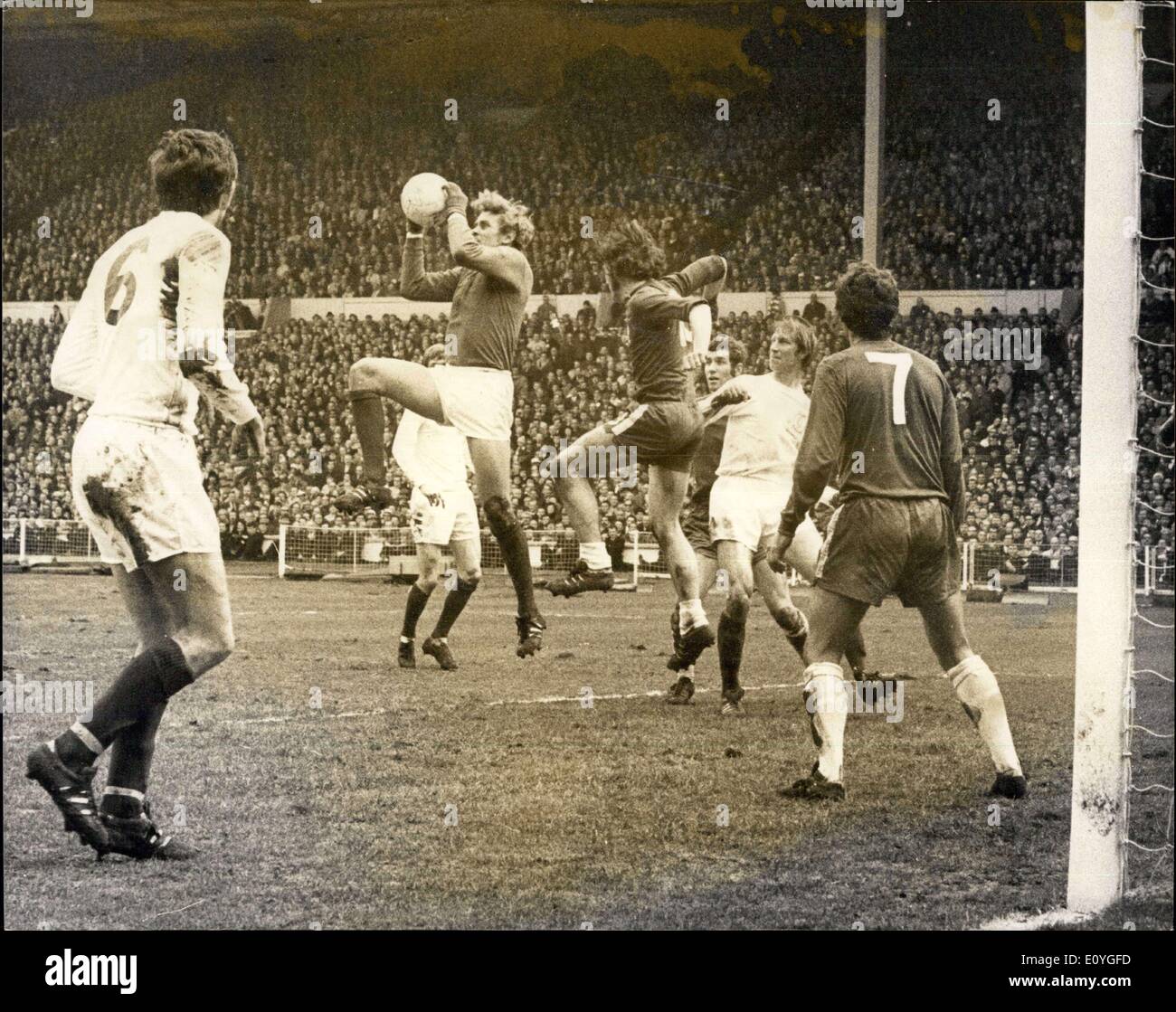 Sprake hi-res stock photography and images - Alamy