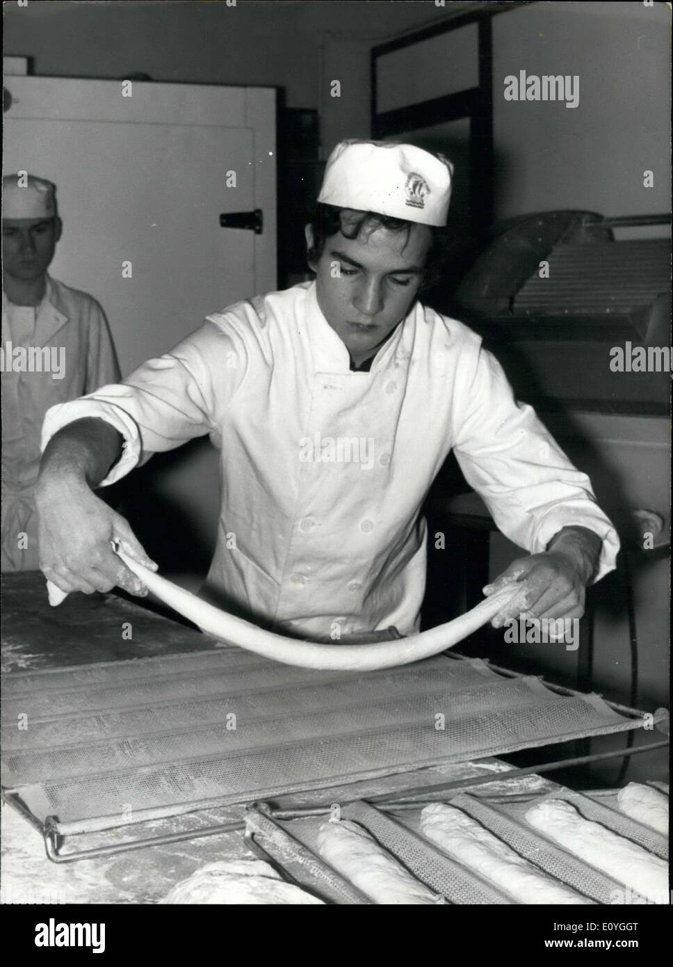 Bread making historical hi-res stock photography and images - Alamy
