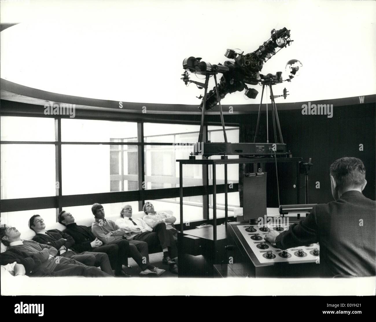 City of london polytechnic hi-res stock photography and images - Alamy