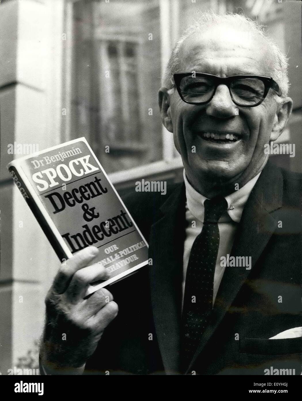 Jun. 06, 1970 - Dr. Benjamin Spock holds press conference: Dr. Benjamin ...