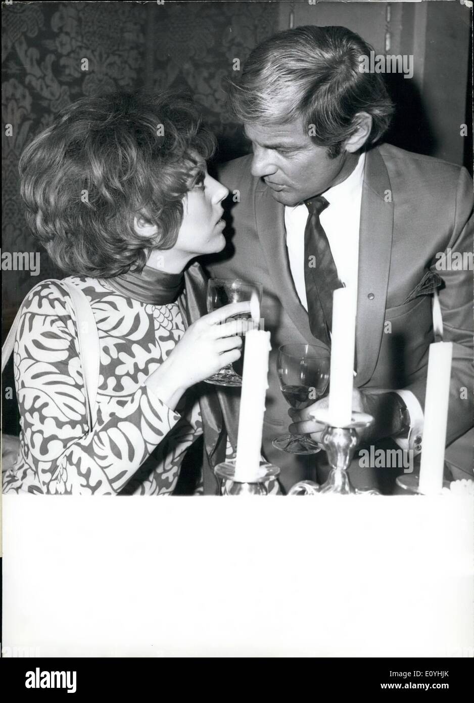 Stella mooney carl schell picture stella hi-res stock photography and ...