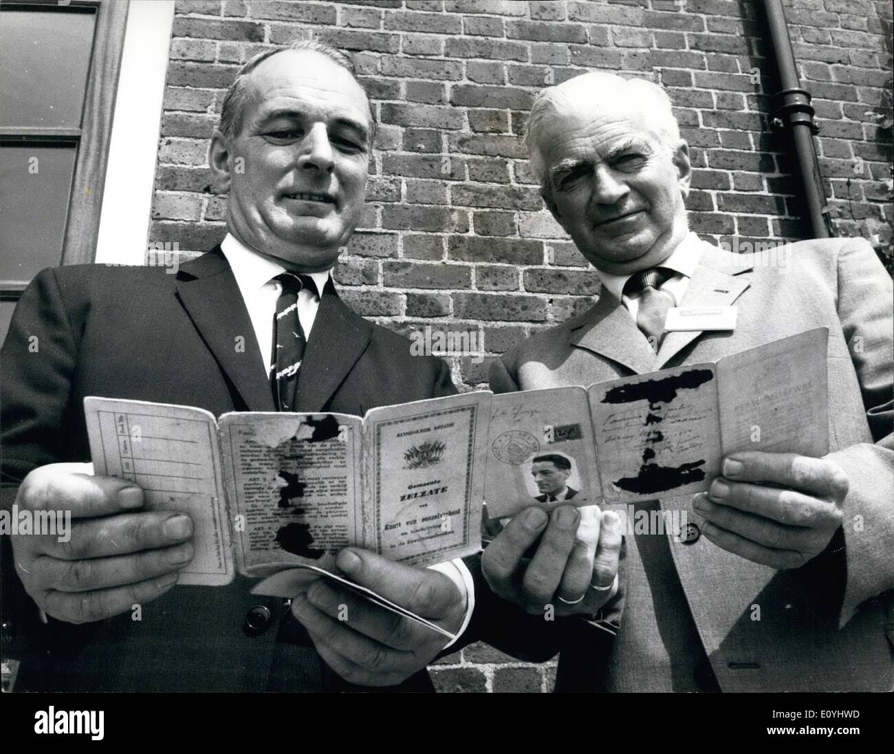 World war ii airmen hi-res stock photography and images - Alamy