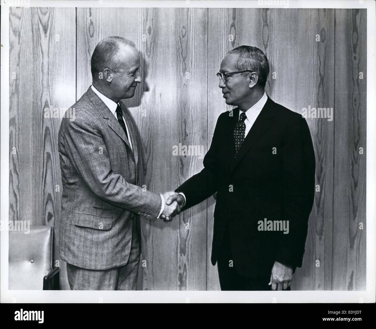 Chief staff untso hi-res stock photography and images - Alamy