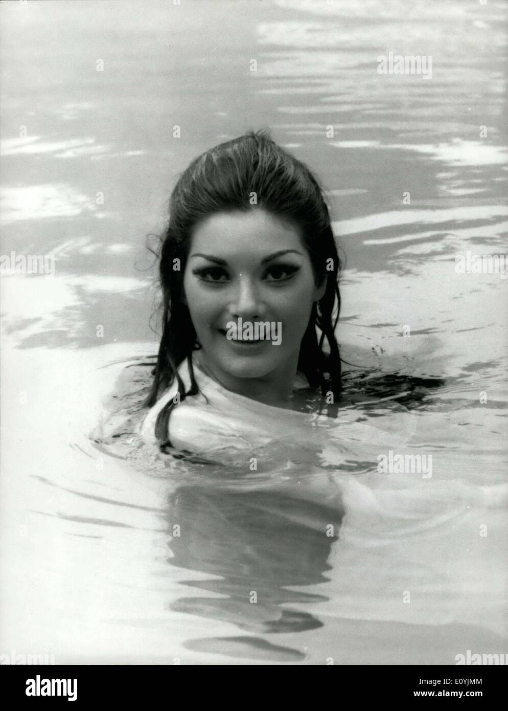 Edwige fenech film actress High Resolution Stock Photography and Images ...
