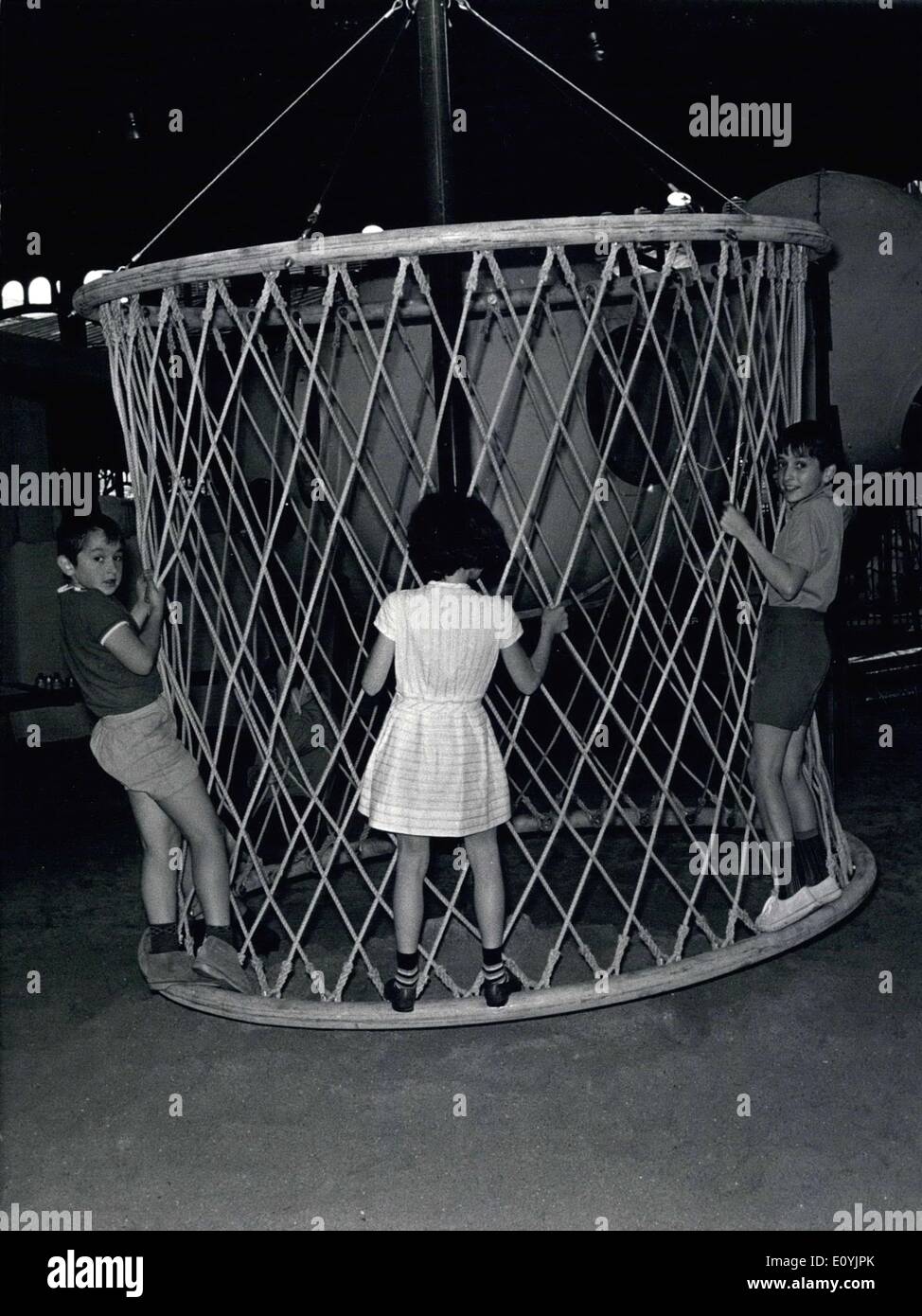 Children Playing 1970 Stock Photos & Children Playing 1970 Stock Images ...