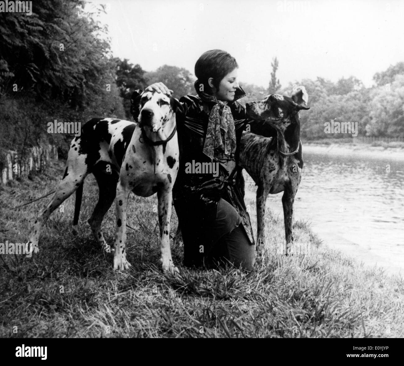 Aug 05, 1970 - London, England, United Kingdom - ALAIN DELON (born 8 ...