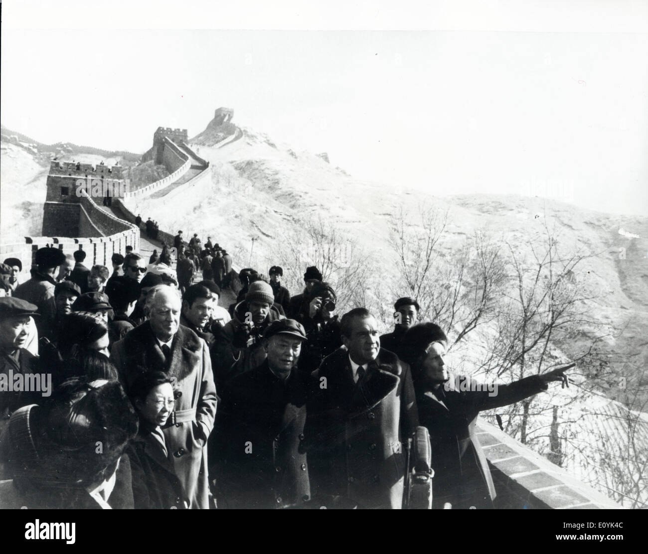 Richard nixon visits china 1972 hi-res stock photography and images - Alamy