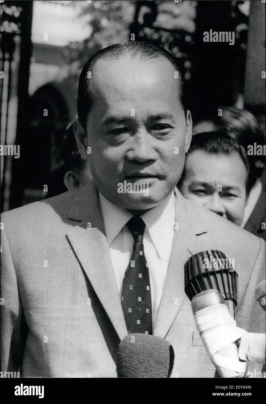 Dan paris hi-res stock photography and images - Alamy