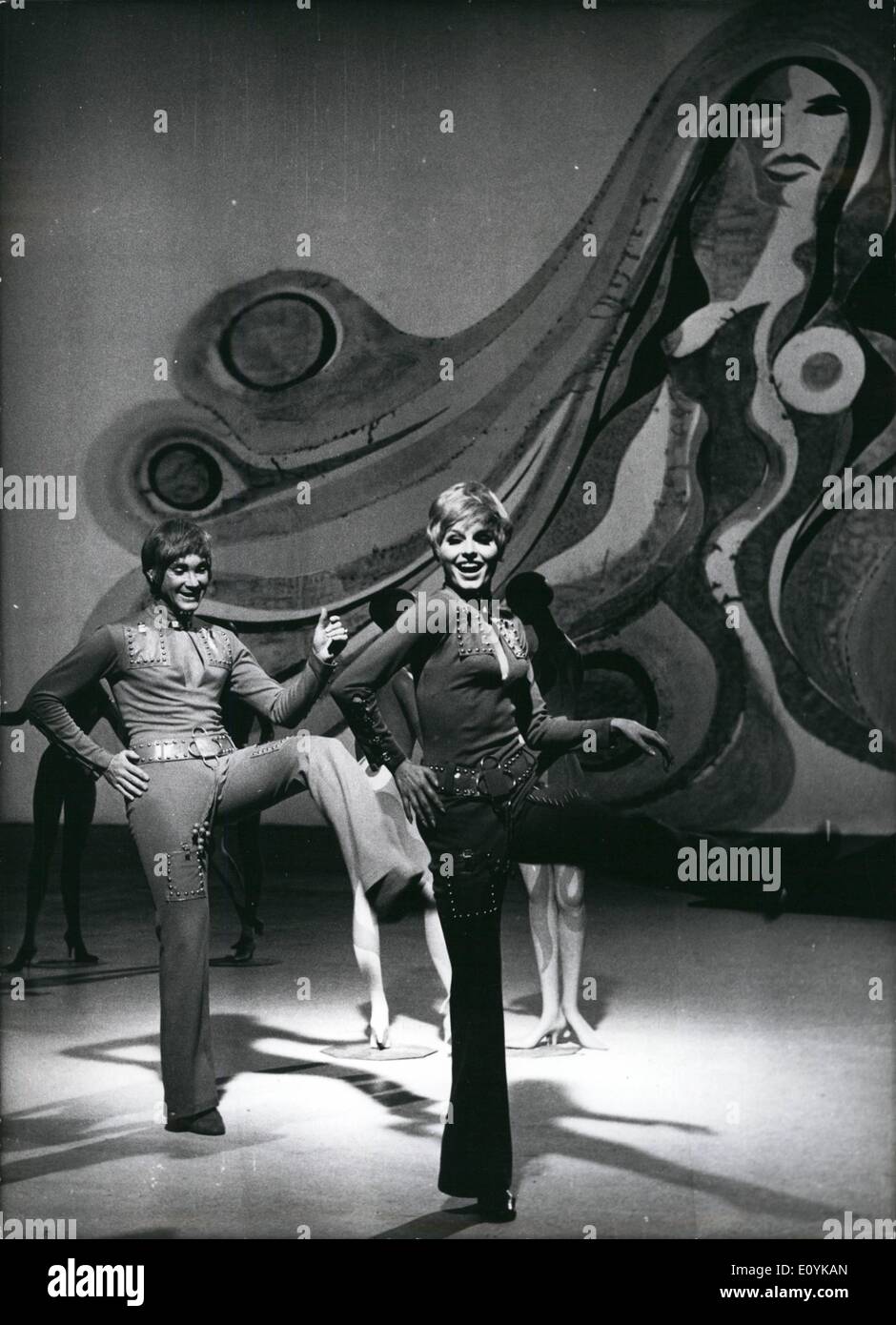 Aug. 08, 1970 - It's a woman's world claims Marlene Charell star of the ...