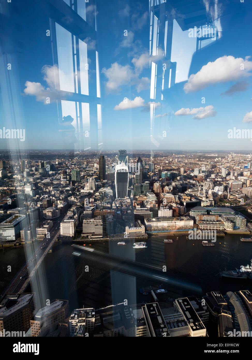 Aerial view city of london hi-res stock photography and images - Alamy